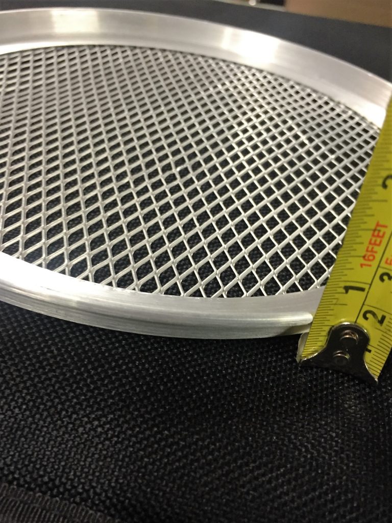 Aluminium Mesh Pizza pans Half inch Deep 5″ to 20″ – Pizza Tools